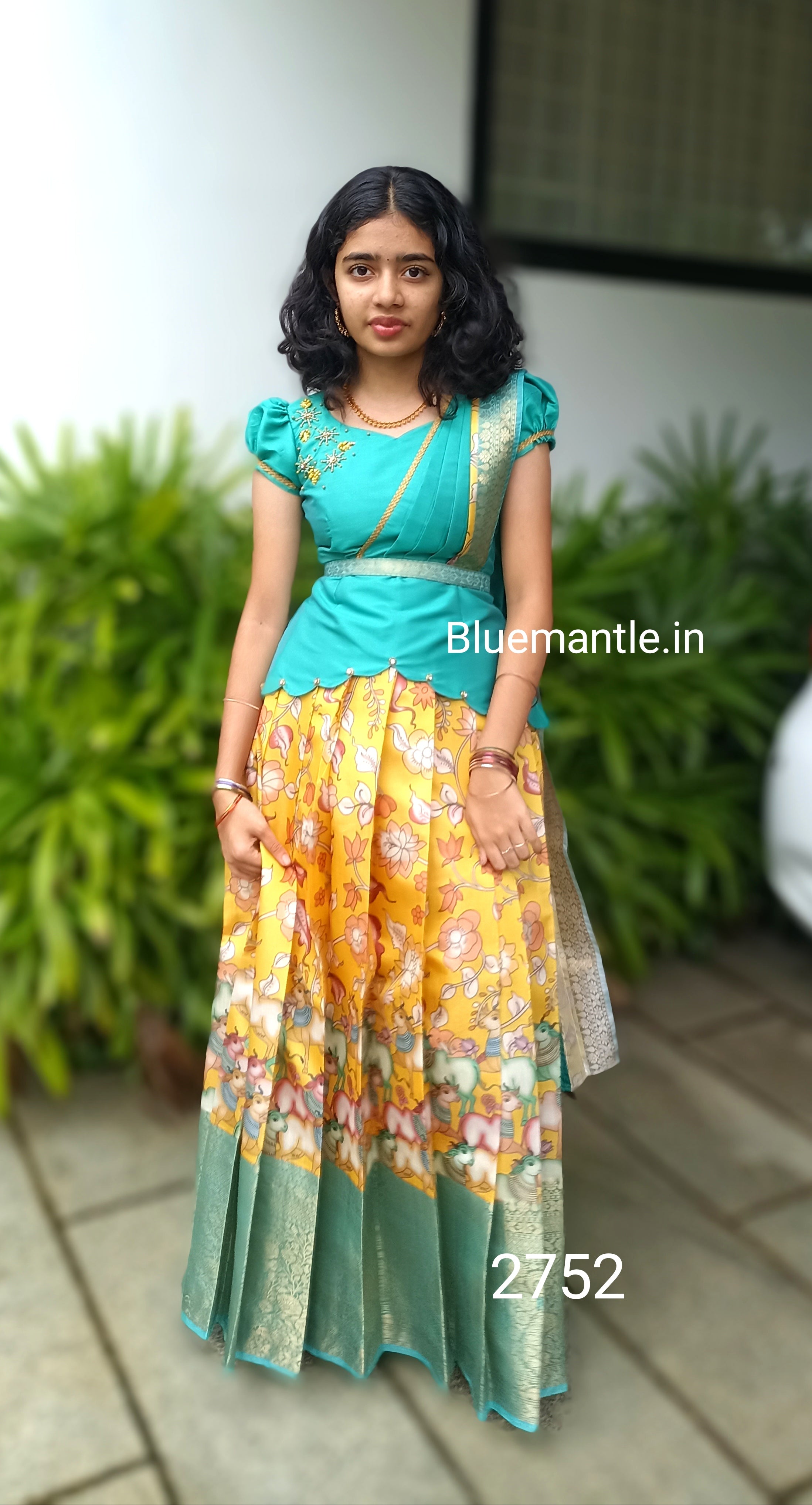 Dhavani – Blue Mantle Store