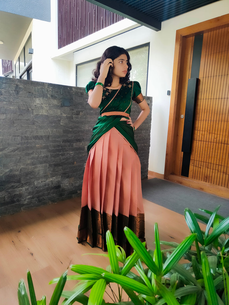 Dhavani – Blue Mantle Store